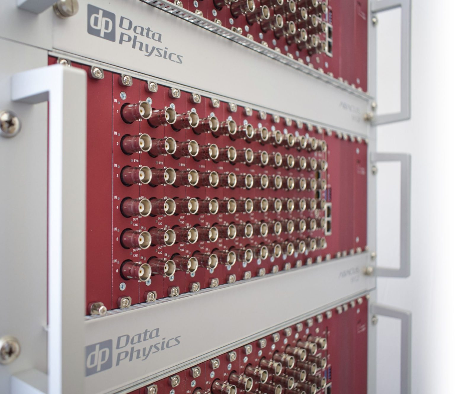 Data Acquisition Solutions for Satellite Qualification
